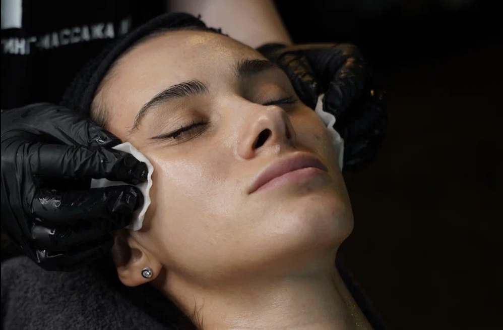 Bon Season и Face Fit представили совместную линейку процедур