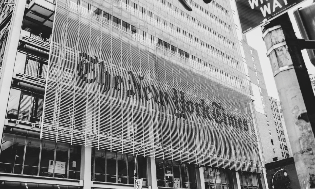 The New York Times подала иск против создателя Chatgpt